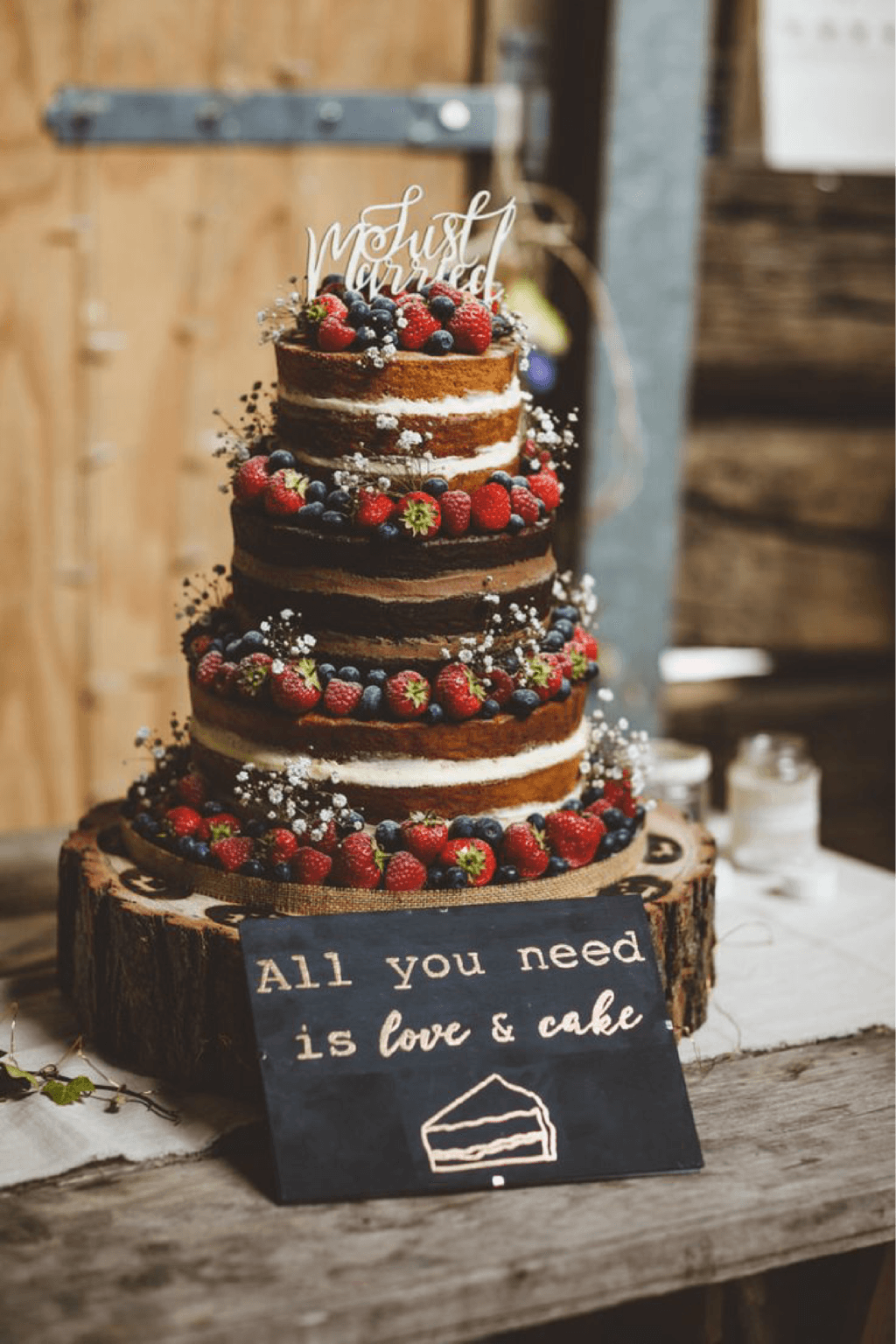 16 Rustic Country Wedding Cake Ideas to Get You Inspired - Knot & Plot