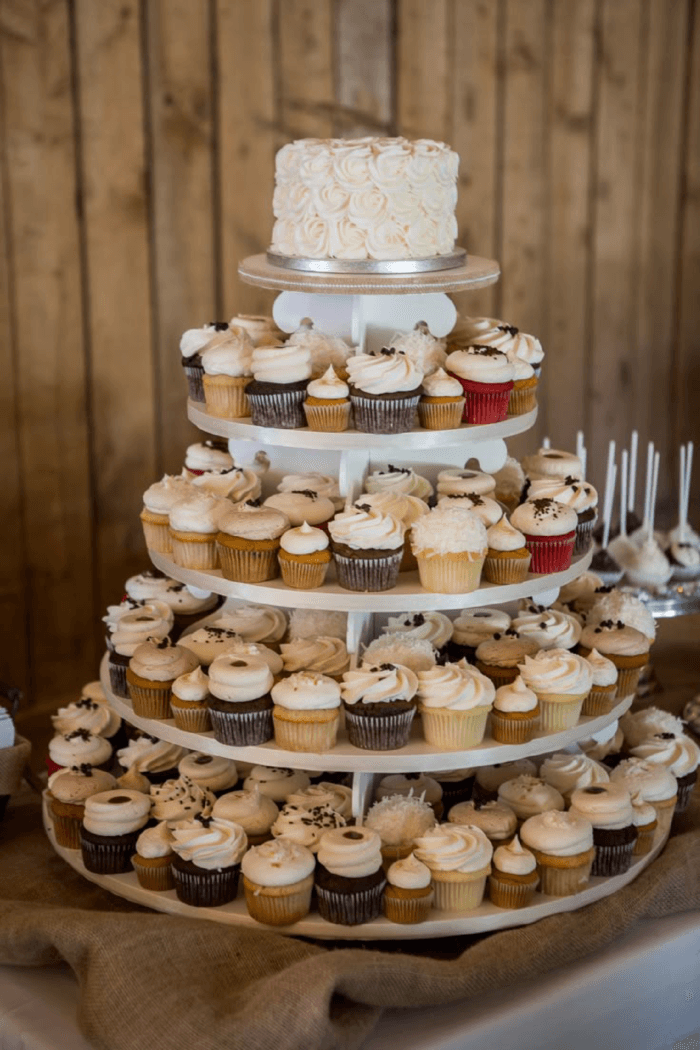 16 Rustic Country Wedding Cake Ideas to Get You Inspired - Knot & Plot