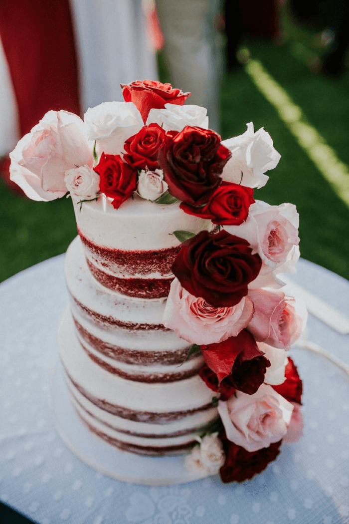 16 Rustic Country Wedding Cake Ideas to Get You Inspired - Knot & Plot